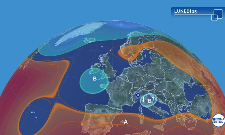 Meteo, domani TEMPORALI su molte regioni: il VORTICE CICLONICO non molla la presa
